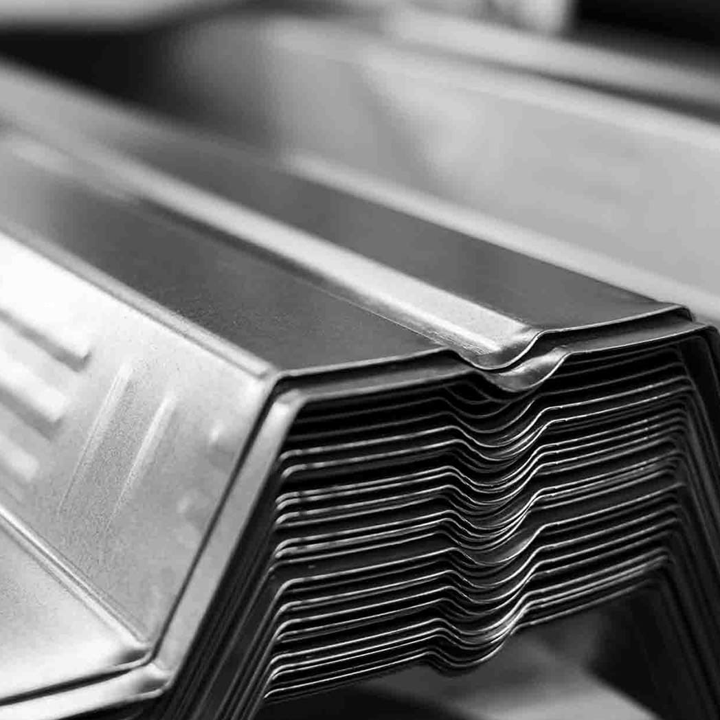 Kalisch Acero - Expertos en venta de acero e insumos ¡Cotiza ahora!